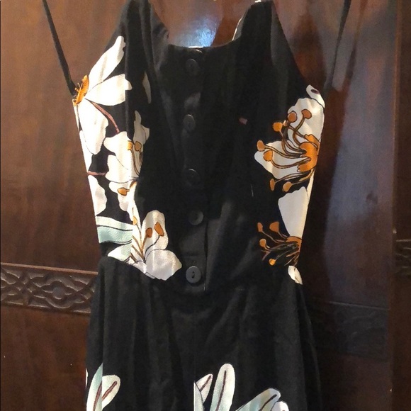 Urban Outfitters | Pants & Jumpsuits | Nwt Kimchi Blue Floral Backless ...